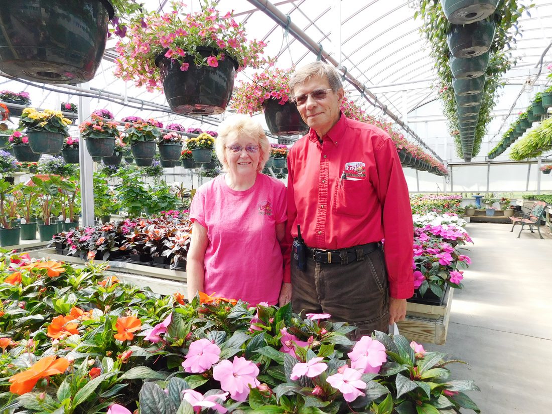 Larry and Darlene Engle bid goodbye to greenhouse | News, Sports, Jobs ...